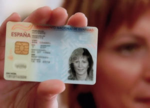 Diferencia entre DNI y NIF | LetraNIF.com